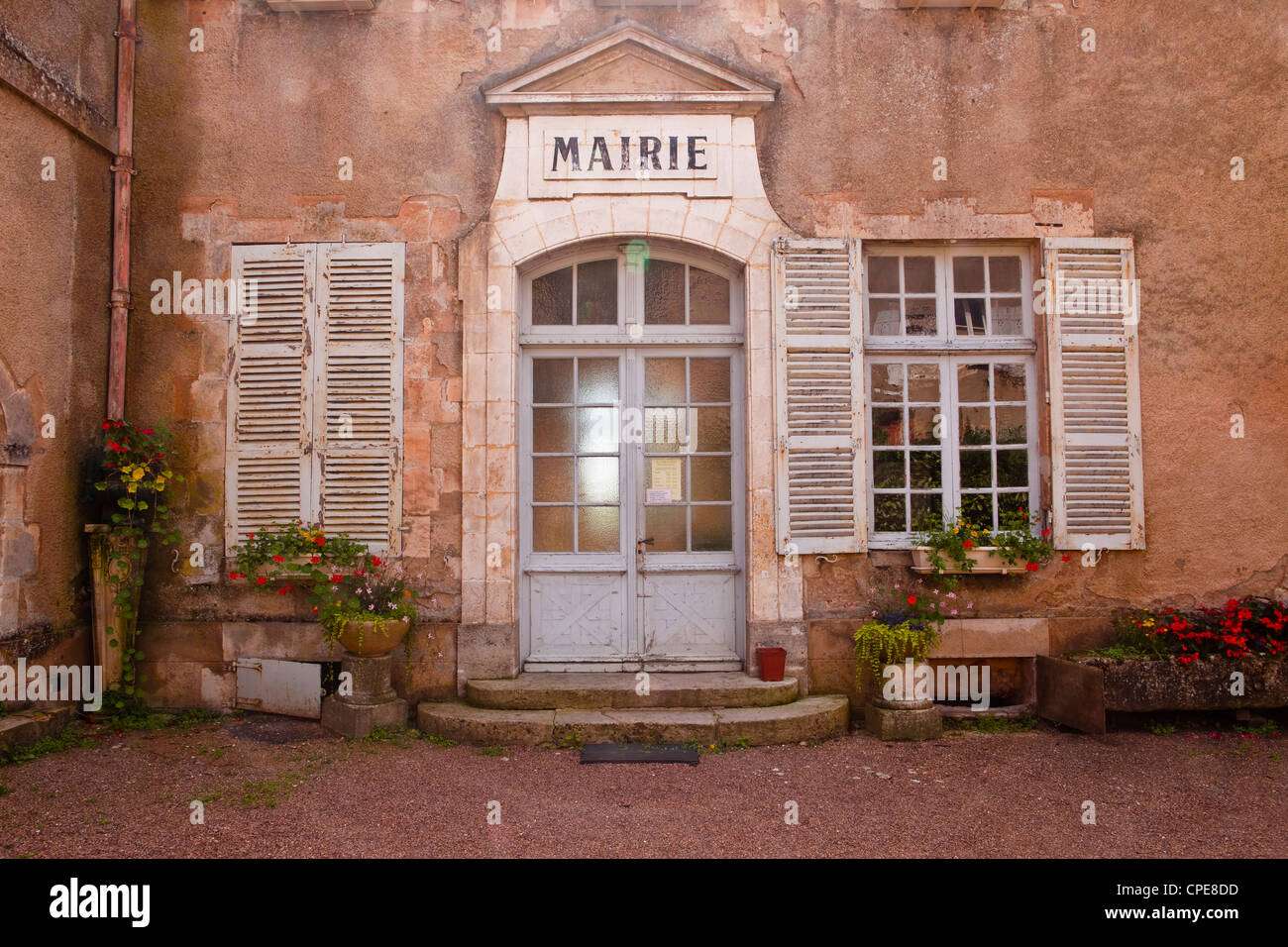 French mairie town hall hi-res stock photography and images - Alamy