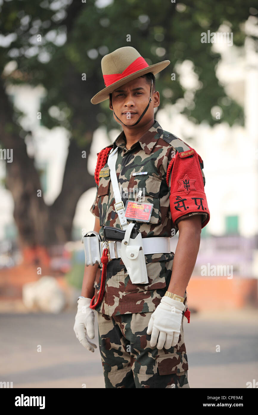 Nepal police uniforms hi-res stock photography and images - Alamy