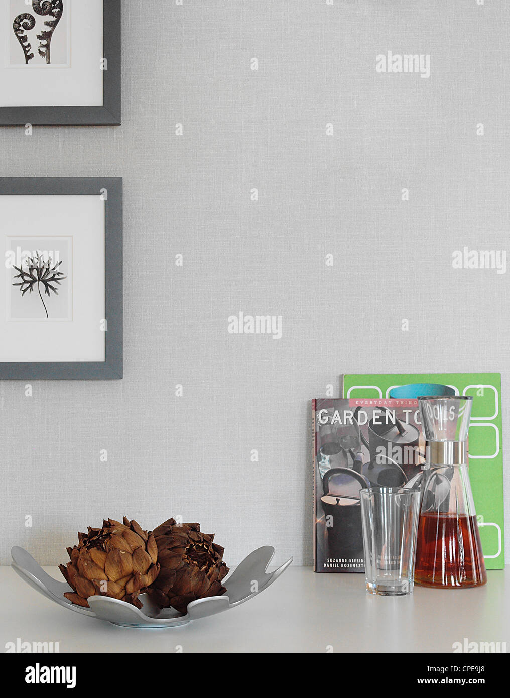 Table Setting, Modern Art Stock Photo - Alamy