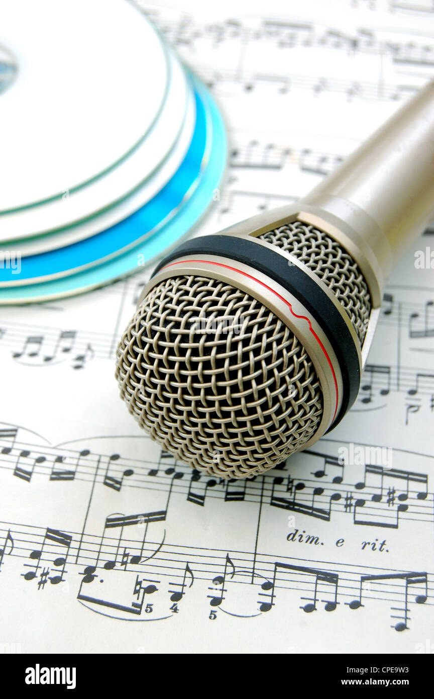 Microphone notes music hi-res stock photography and images - Alamy