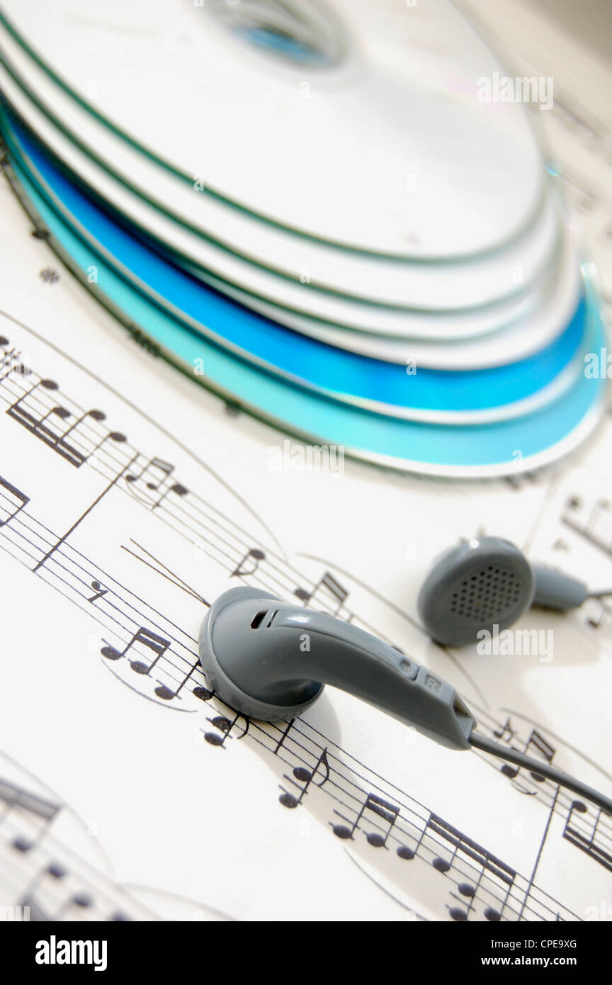 Appreciation of music hi-res stock photography and images - Alamy