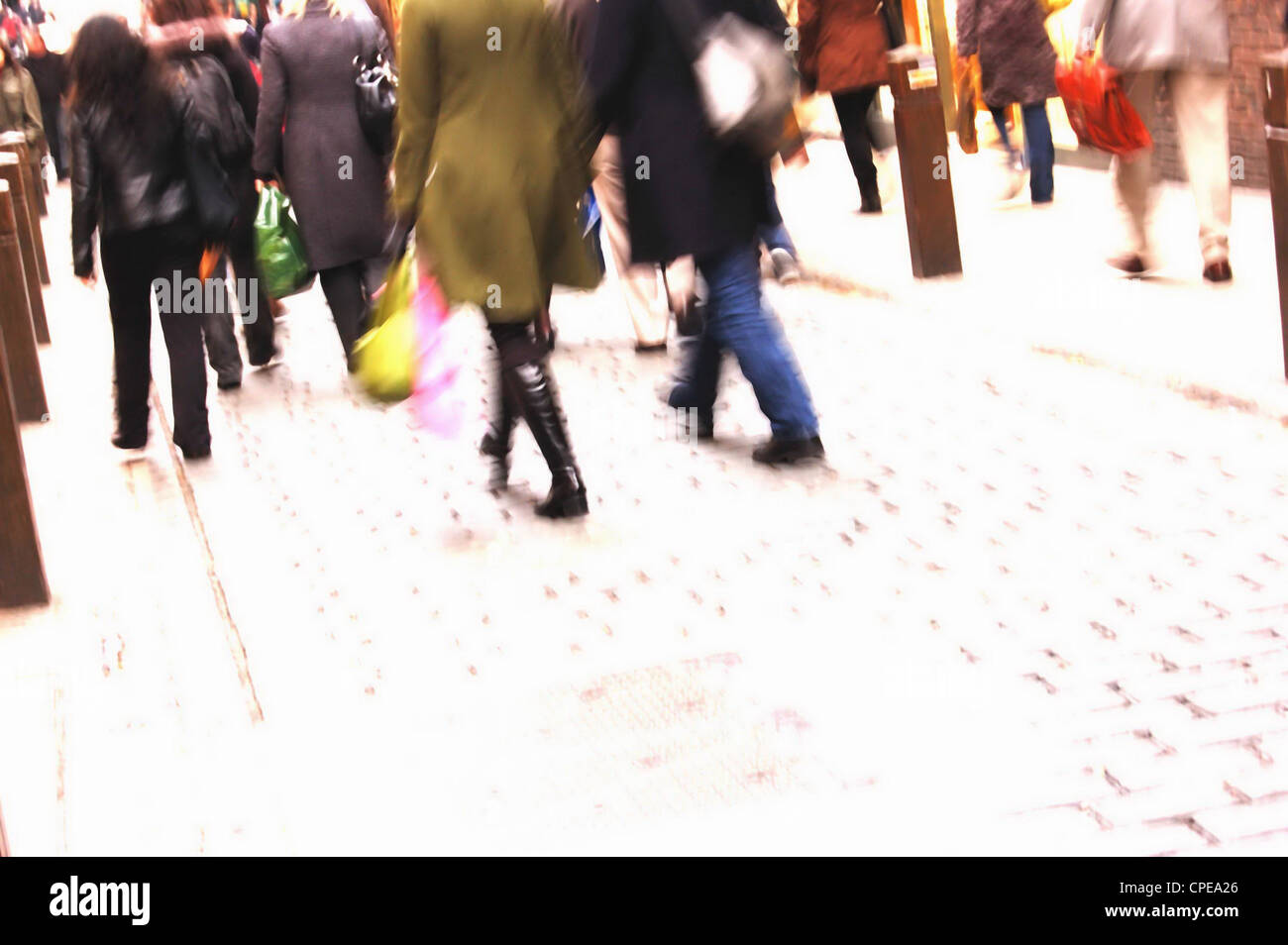 Shoppers carrying hi-res stock photography and images - Alamy