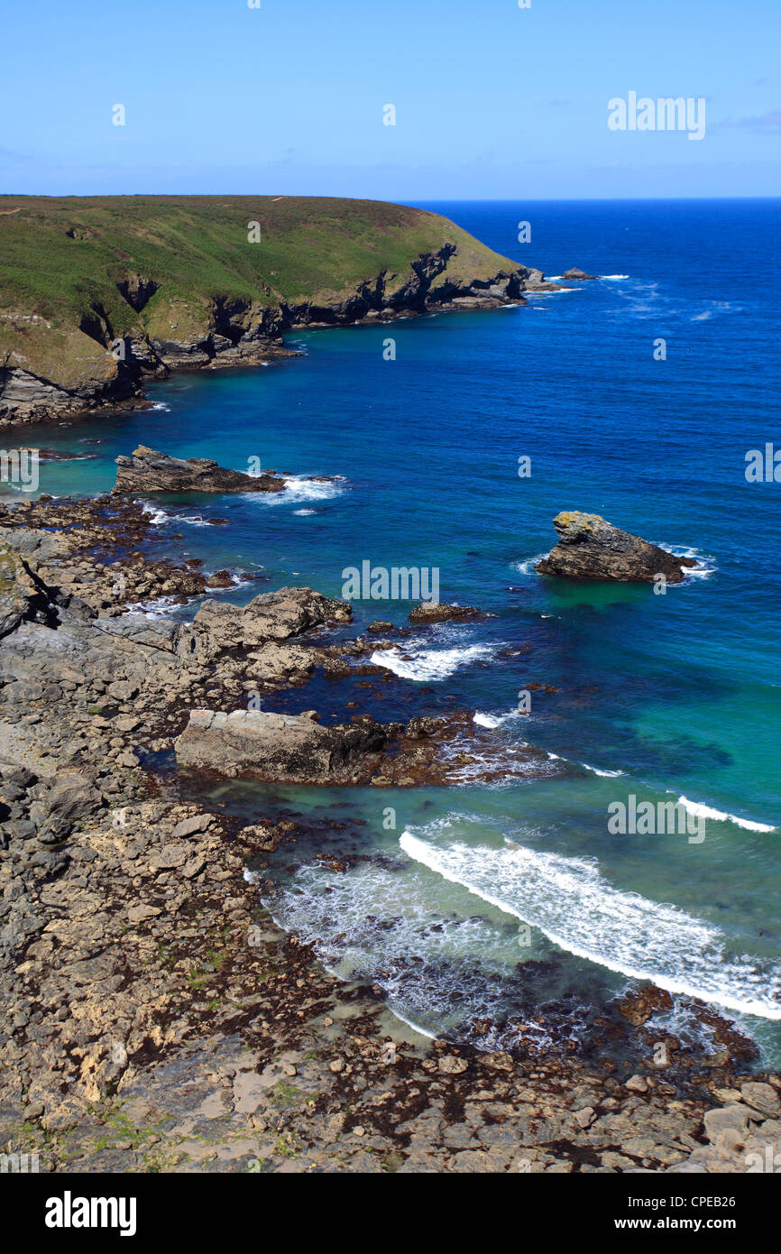 Fishermans Cove, Navax Point, the North Cliffs Coast, Porteath ...