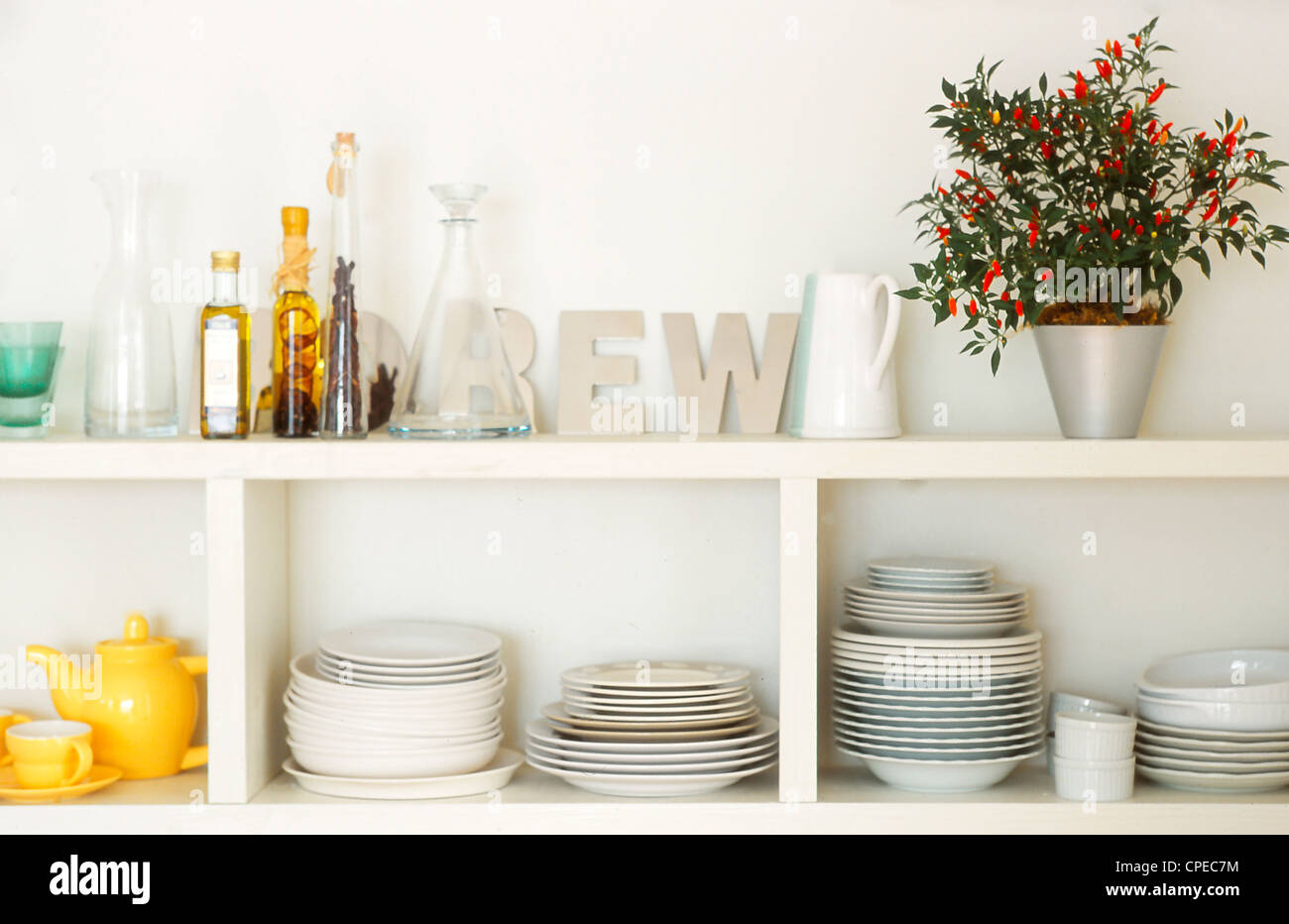 Collection Of Crockery High Resolution Stock Photography and Images - Alamy