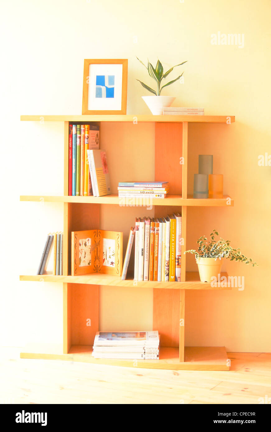 Luxury book shelf hi-res stock photography and images - Alamy