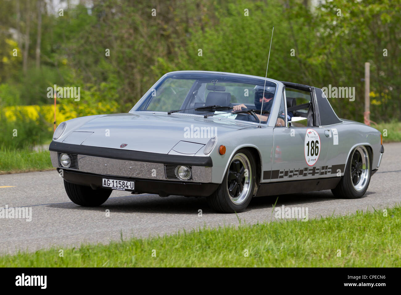 Vintage porsche race cars hi-res stock photography and images - Alamy
