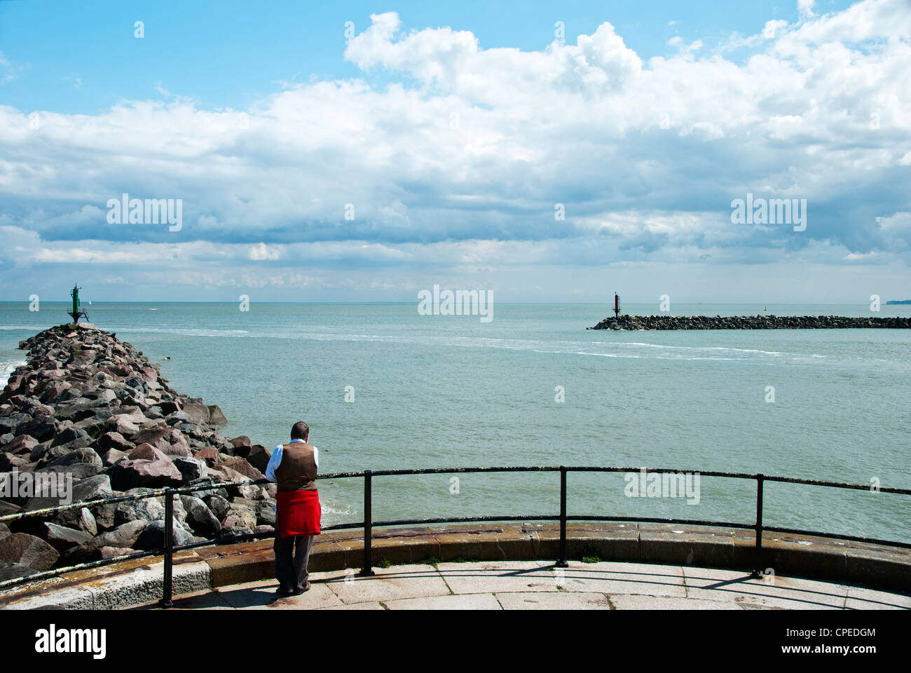 Looking out to sea Stock Photo - Alamy