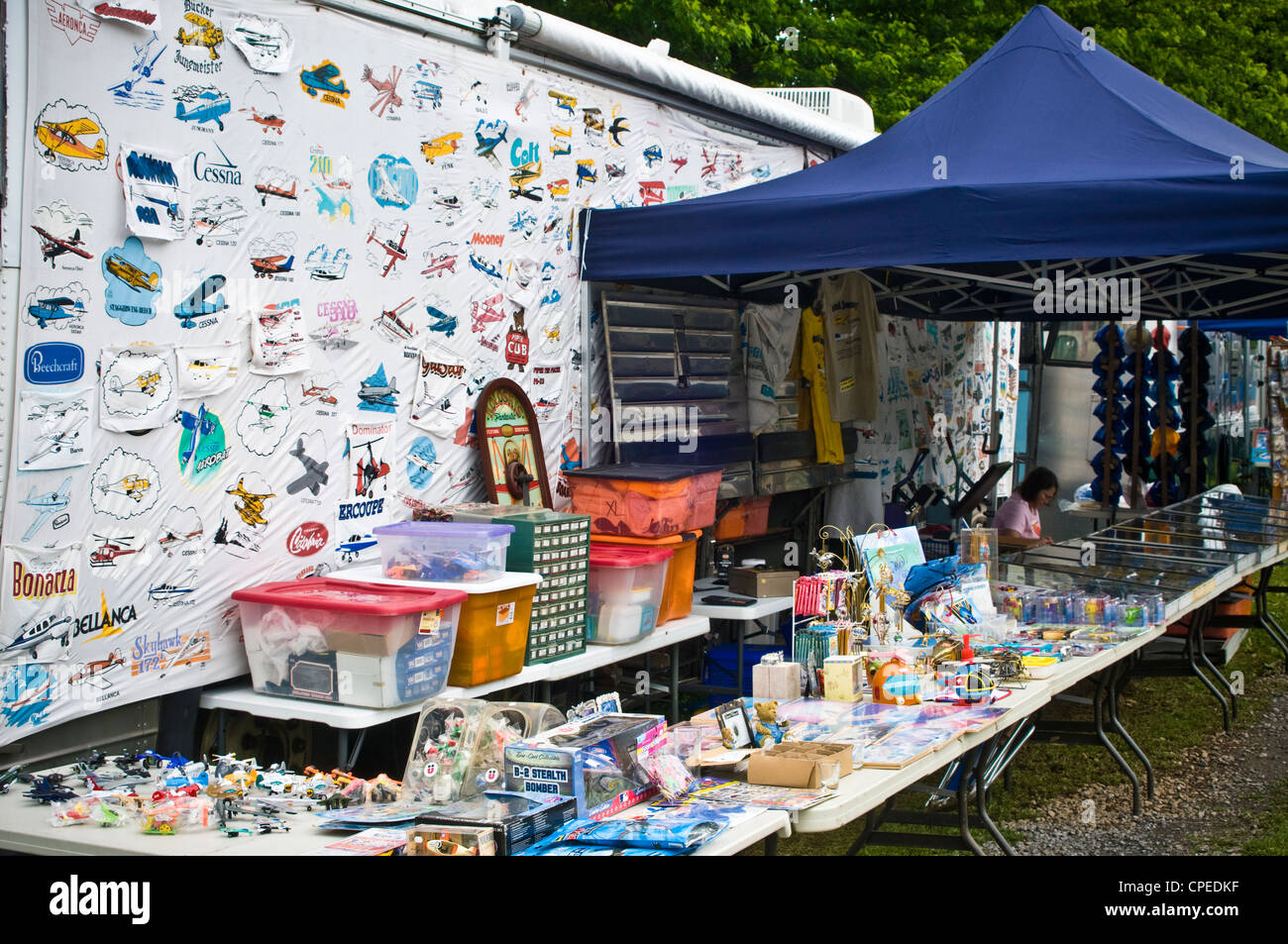 Sentimental Journey Fly-In at Lockhaven, PA. Piper memorial airport ...
