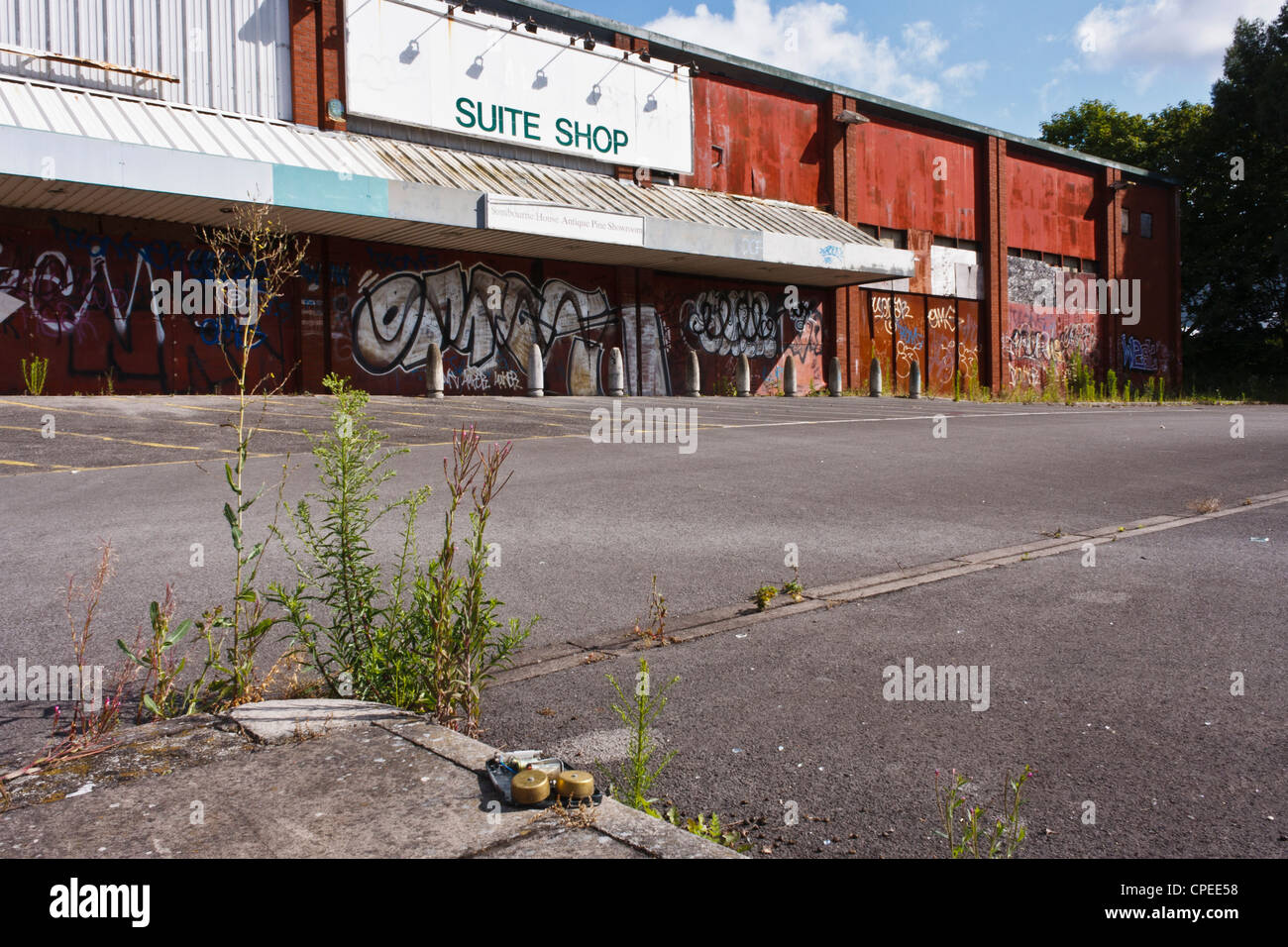 A run-down shopping centre at Pincents Lane Retail Park on the ...