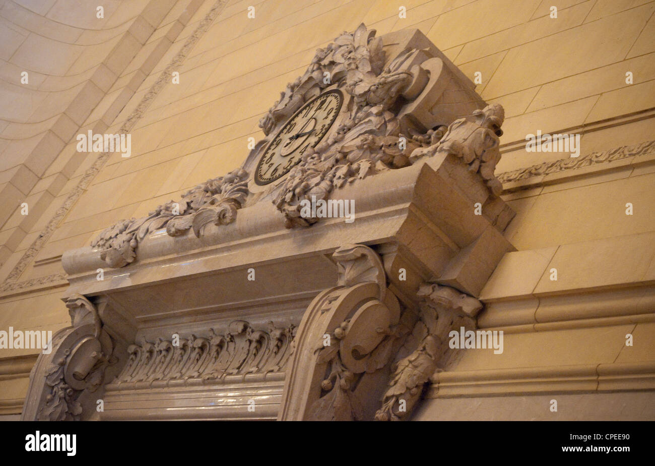 Waiting room grand central terminal hi-res stock photography and images ...