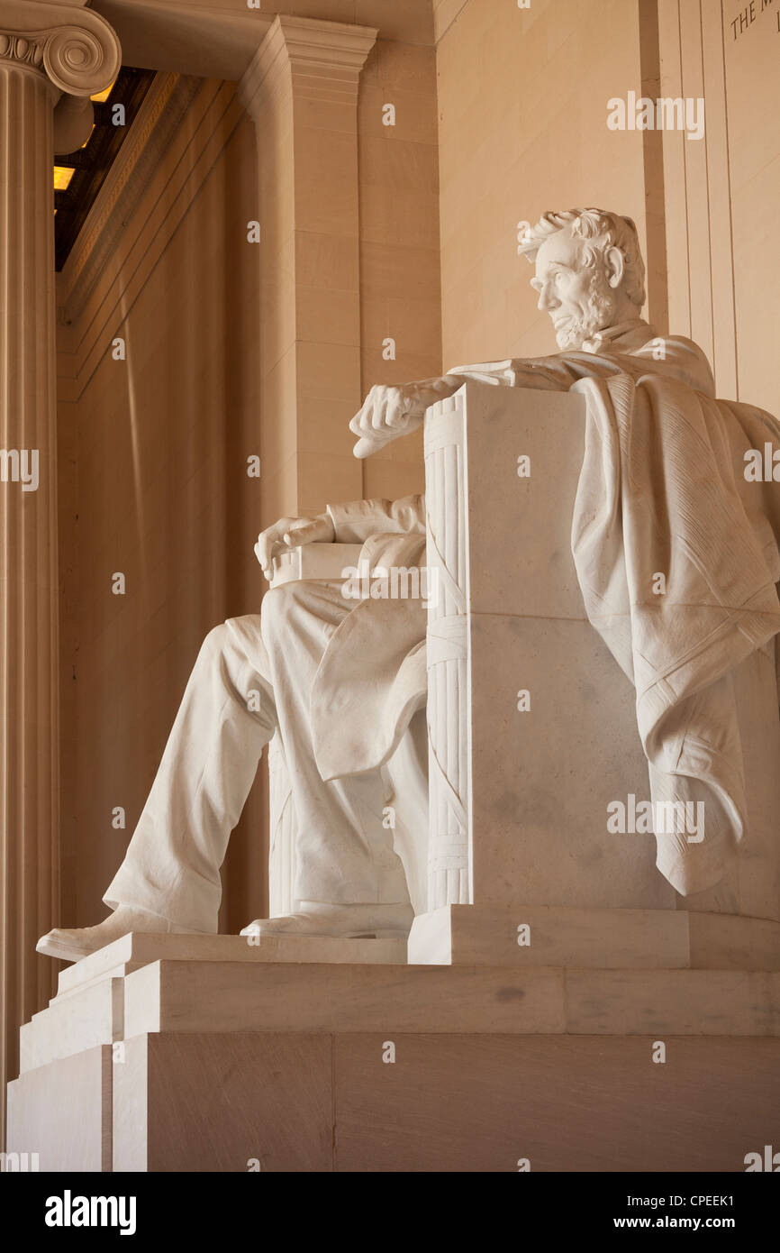 Seated sculpture of Abraham Lincoln. Lincoln Memorial, Washington, D.C ...