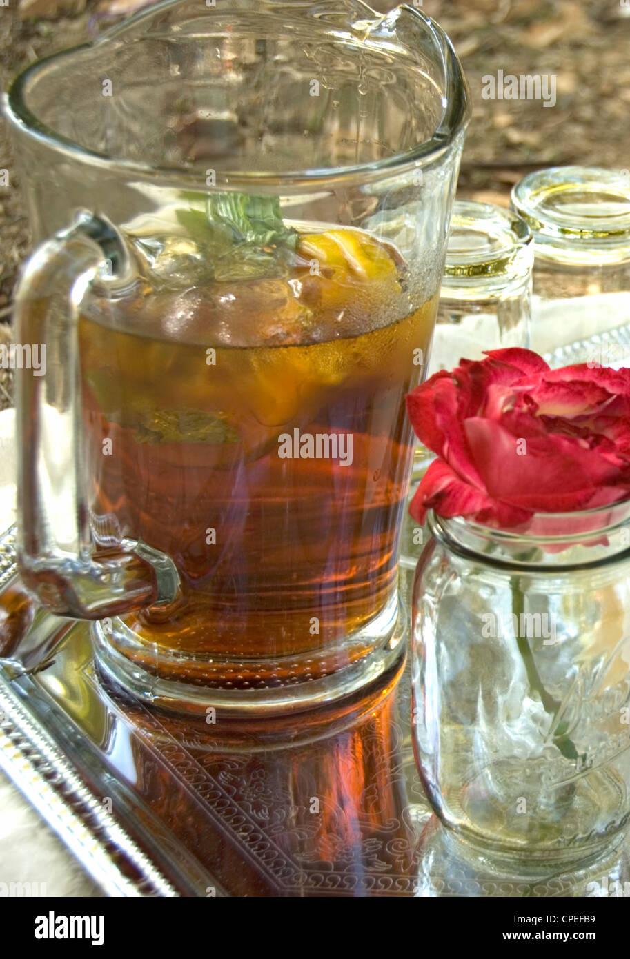 Pink iced tea hi-res stock photography and images - Alamy