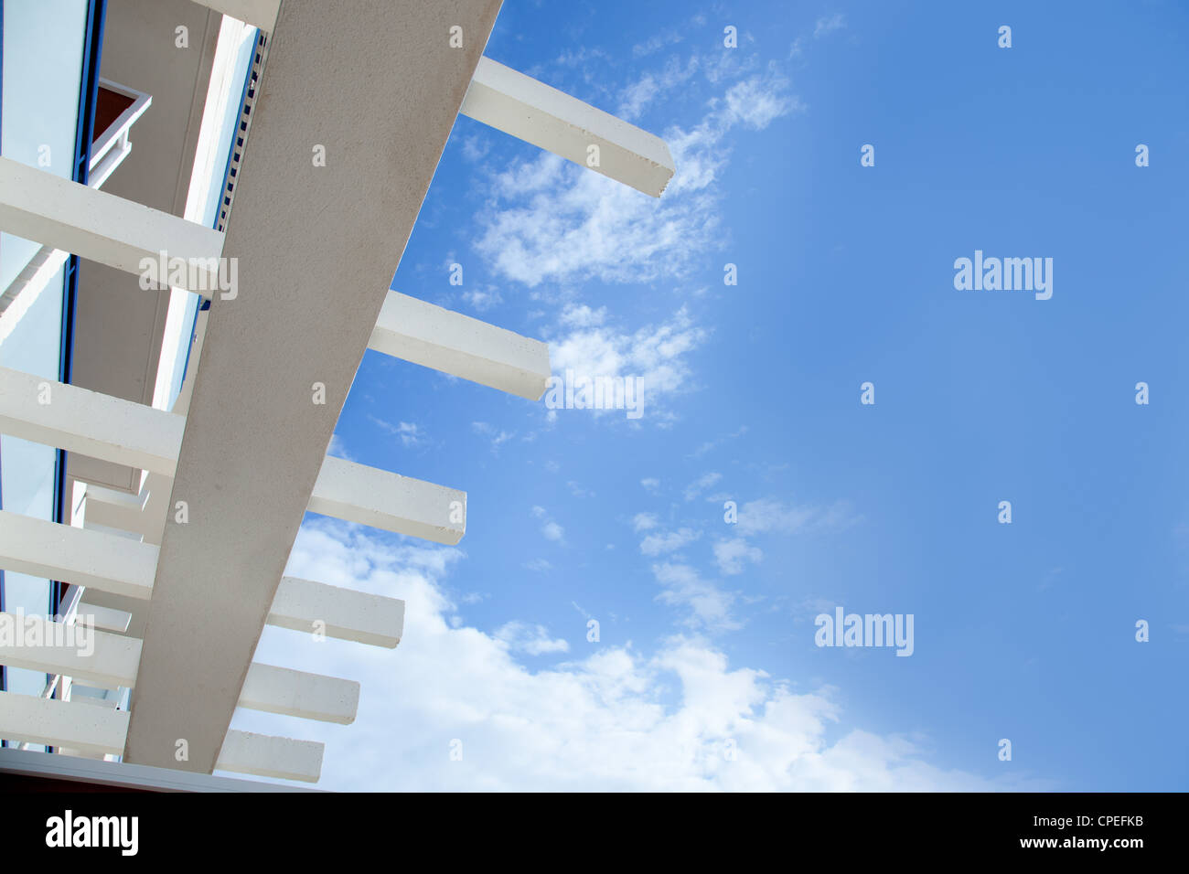 White beams hi-res stock photography and images - Alamy