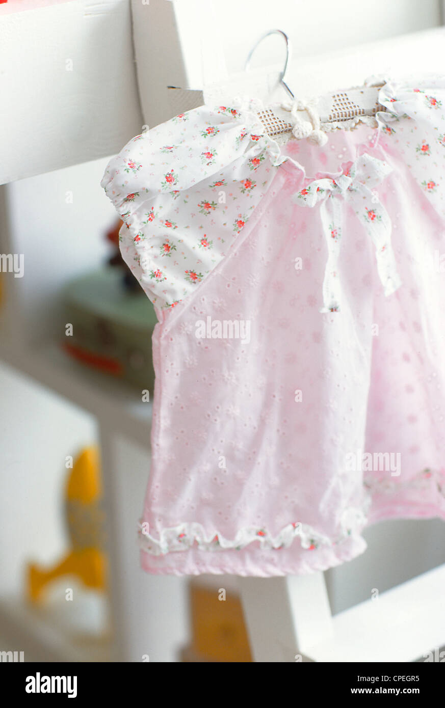 Child cloth detail hi-res stock photography and images - Alamy
