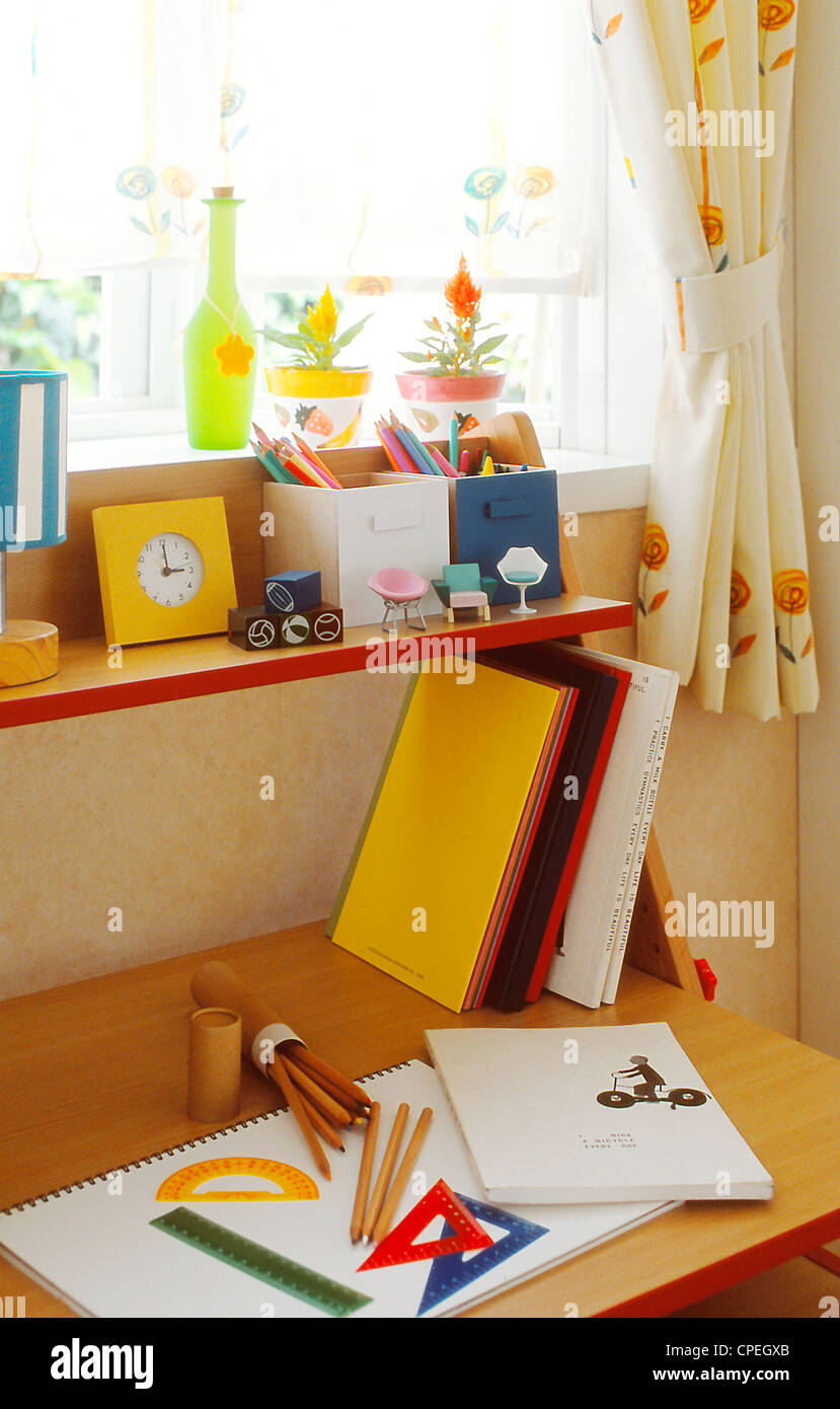 Stylish drawing hi-res stock photography and images - Alamy