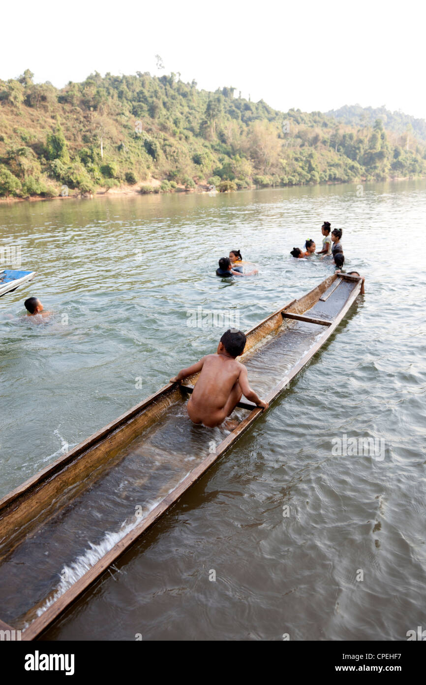 Laotian Children High Resolution Stock Photography and Images - Alamy