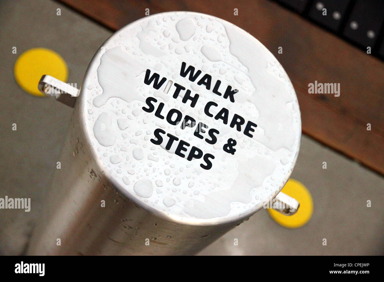 Message on Post Stock Photo - Alamy