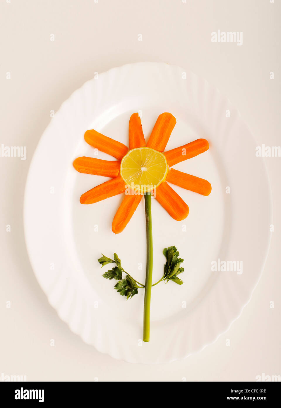Food flower shape hi-res stock photography and images - Alamy