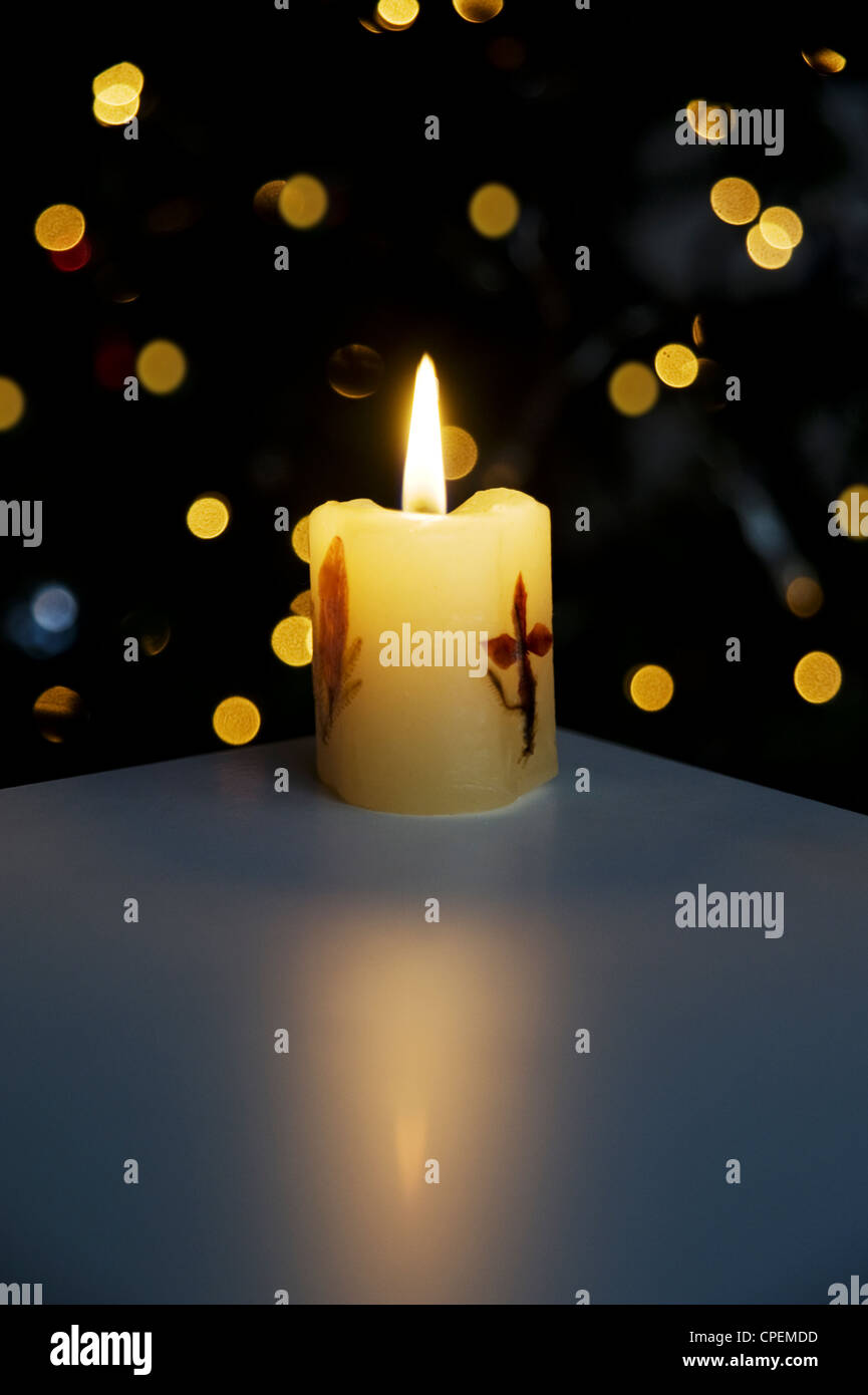 Candlelight hi-res stock photography and images - Alamy