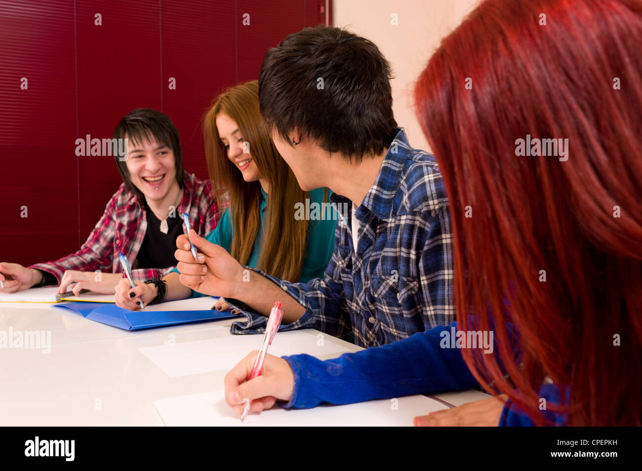 Friends at college, a relaxed fun atmosphere Stock Photo - Alamy