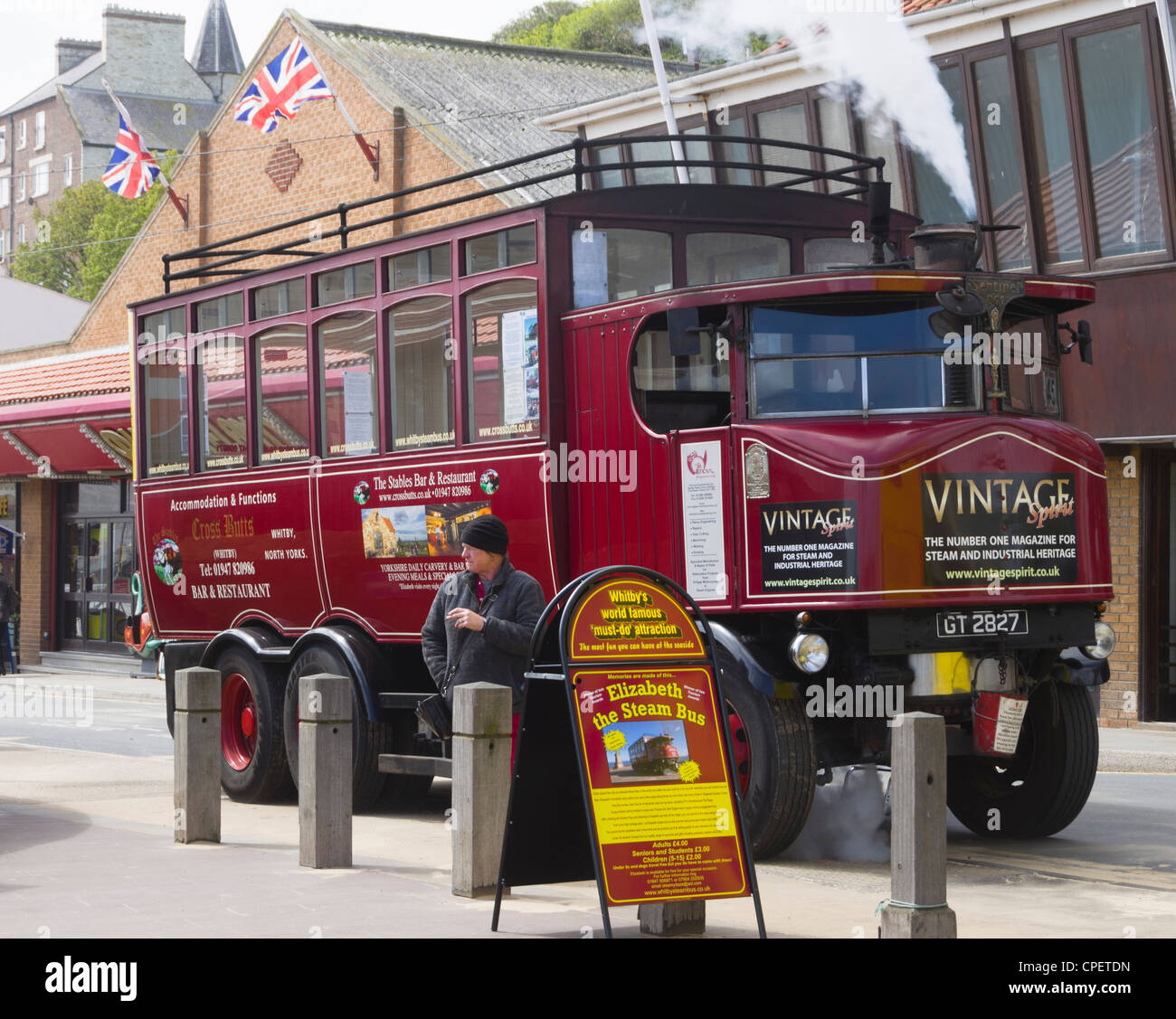 Elizabeth steam bus hi-res stock photography and images - Alamy