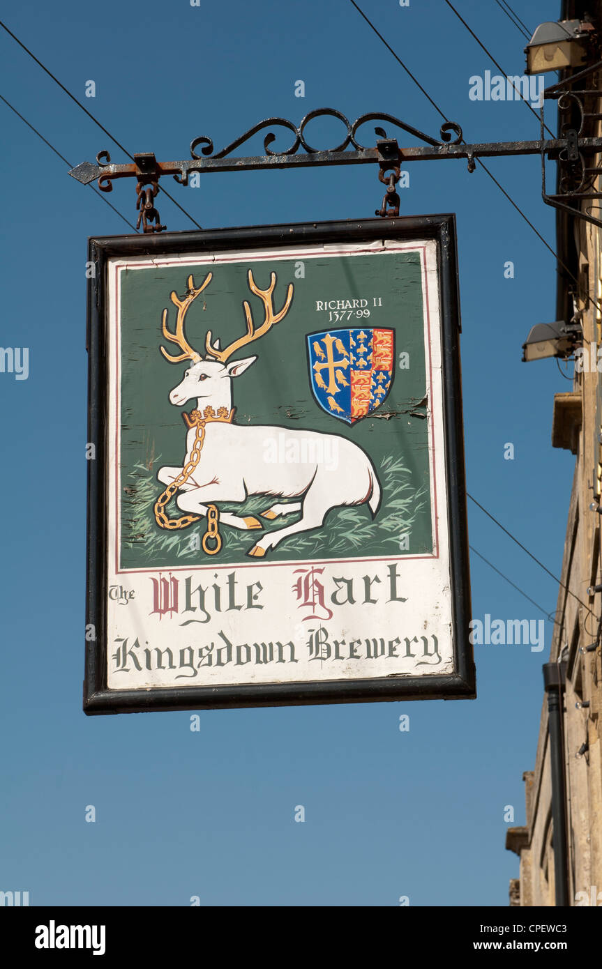 The white hart pub hi-res stock photography and images - Alamy