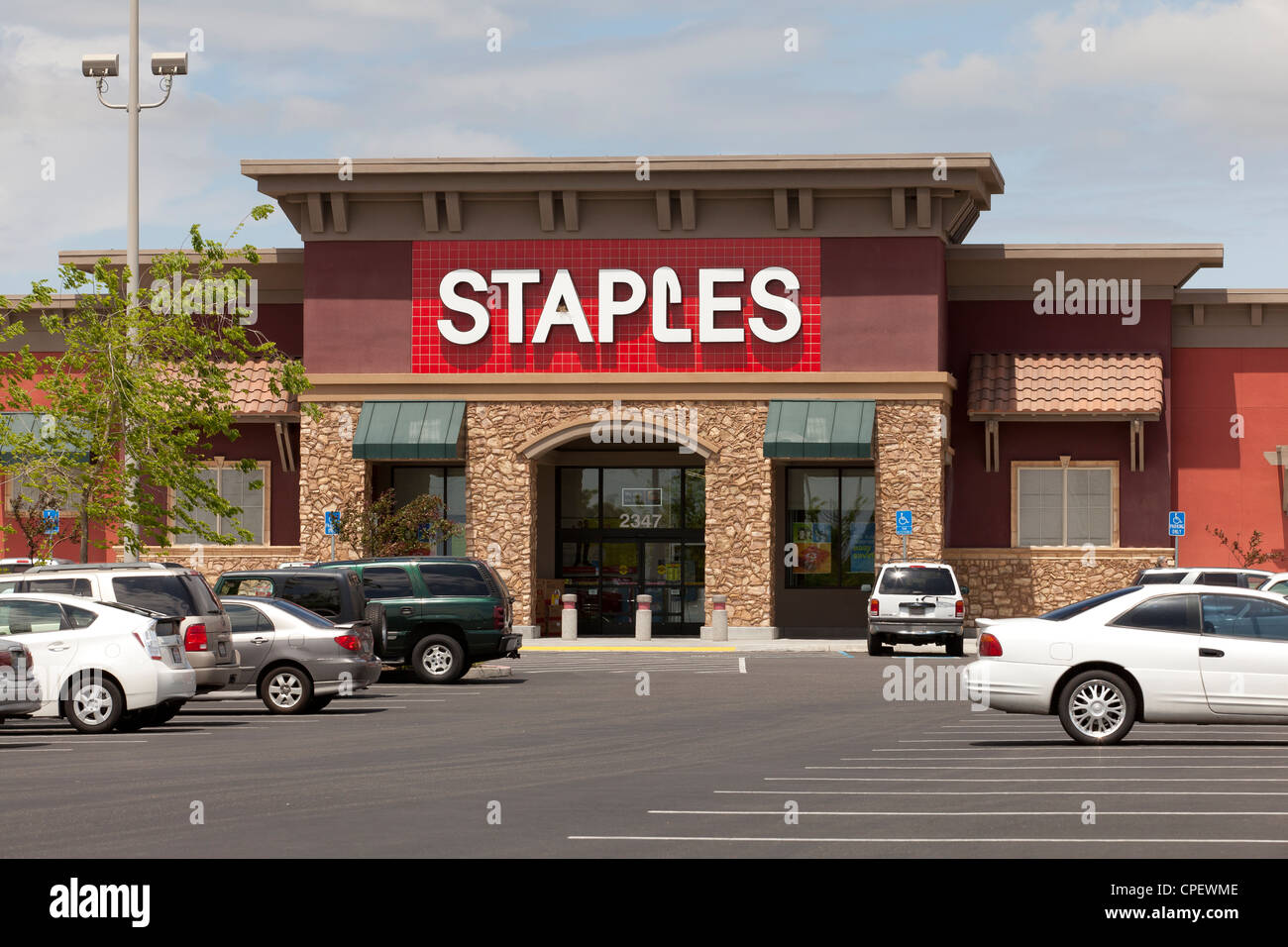 Storefront view hi-res stock photography and images - Alamy