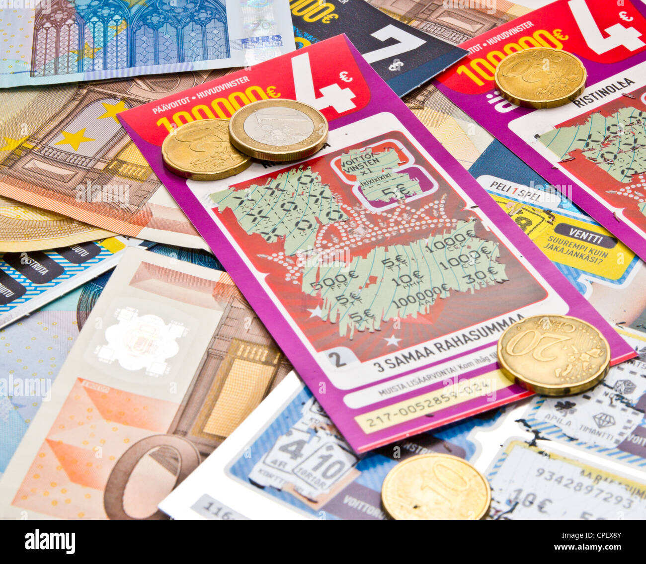 Scratch cards hi-res stock photography and images - Alamy