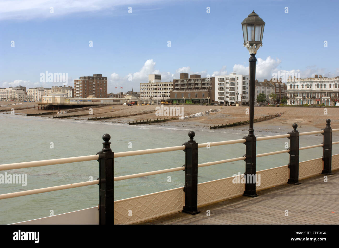 Amusement arcade worthing pier worthing hi-res stock photography and ...