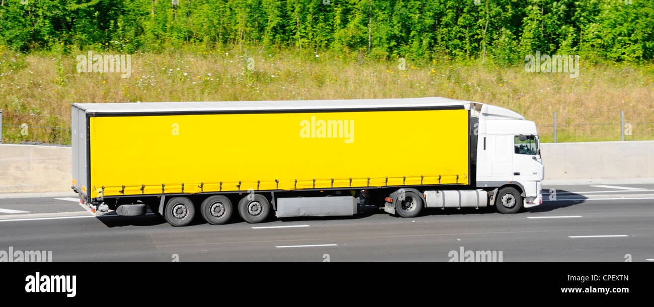 Curtain sided trailer hi-res stock photography and images - Alamy