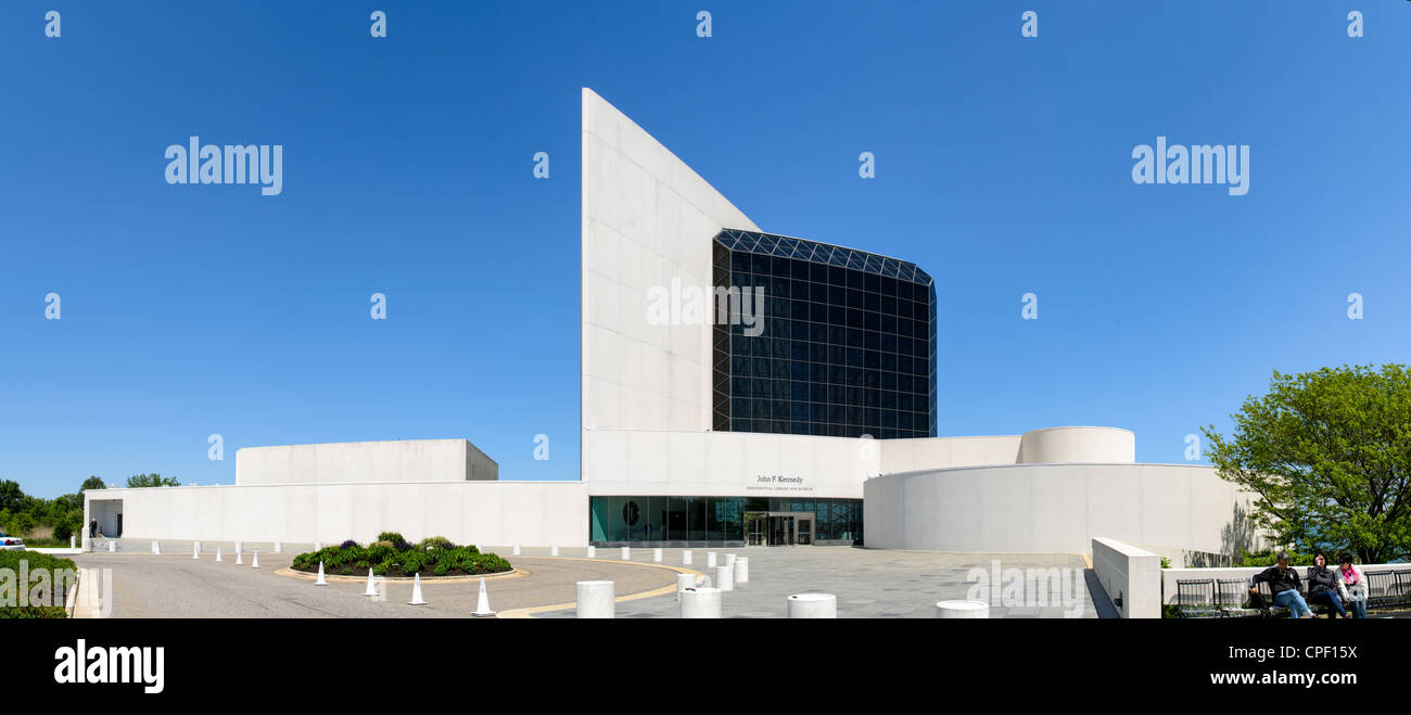 Library panorama hi-res stock photography and images - Alamy