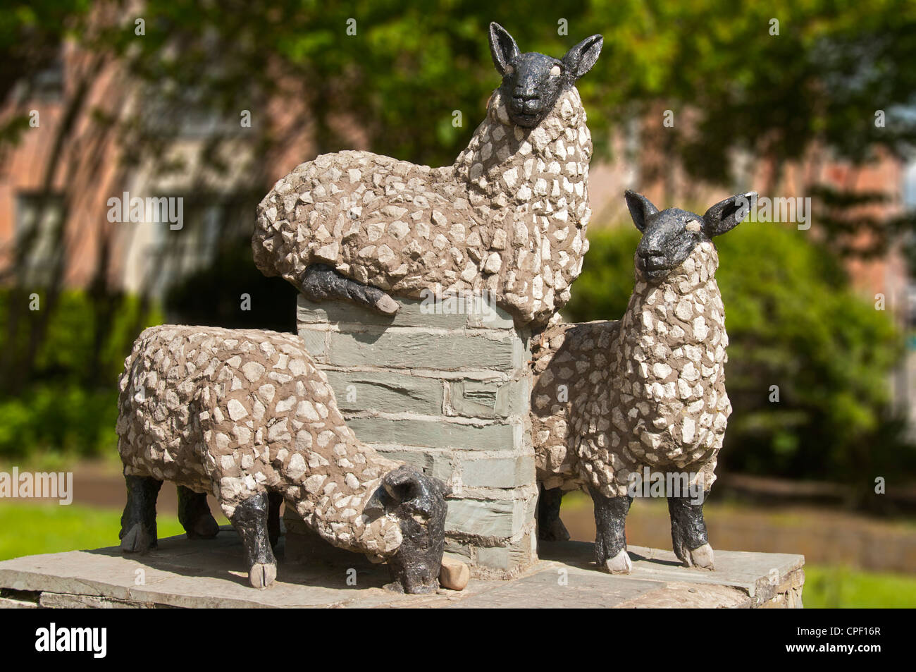 'Sheep', a sculpture by Ted Roocroft, 1986. Castlefield, Manchester ...