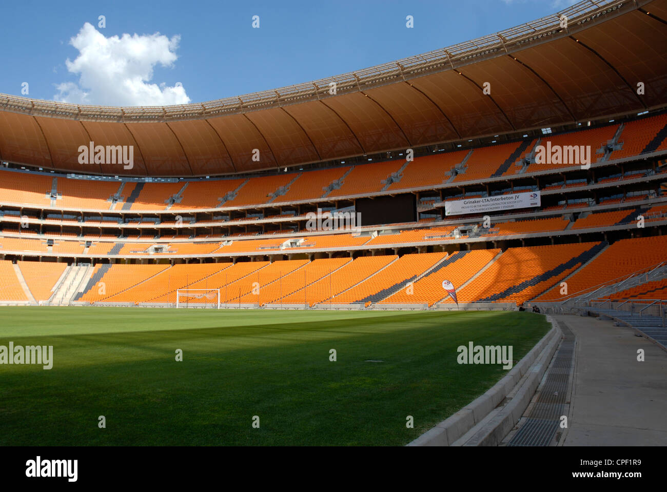 Fnb stadium exterior hi-res stock photography and images - Alamy