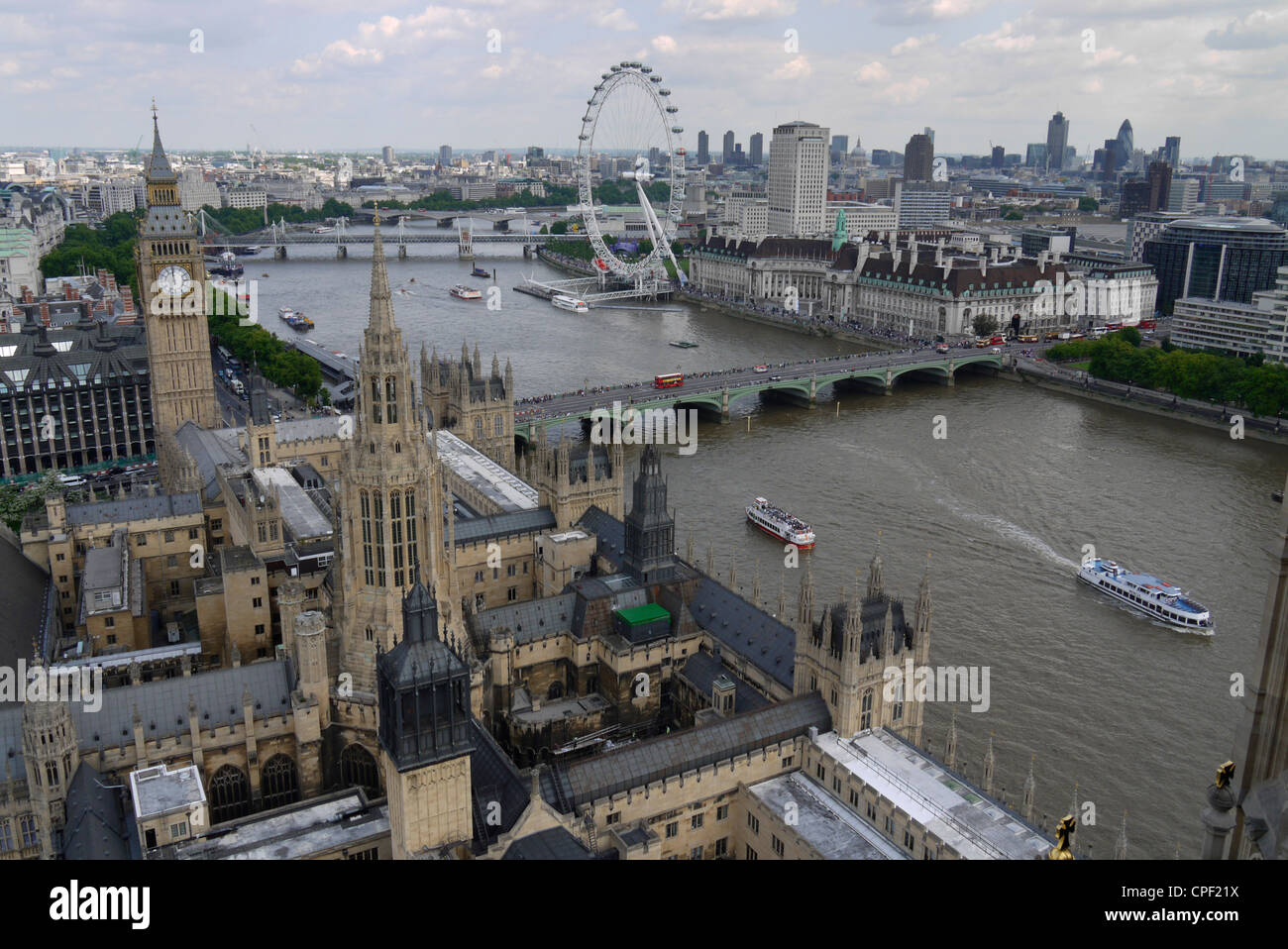 Tower of london interior hi-res stock photography and images - Alamy