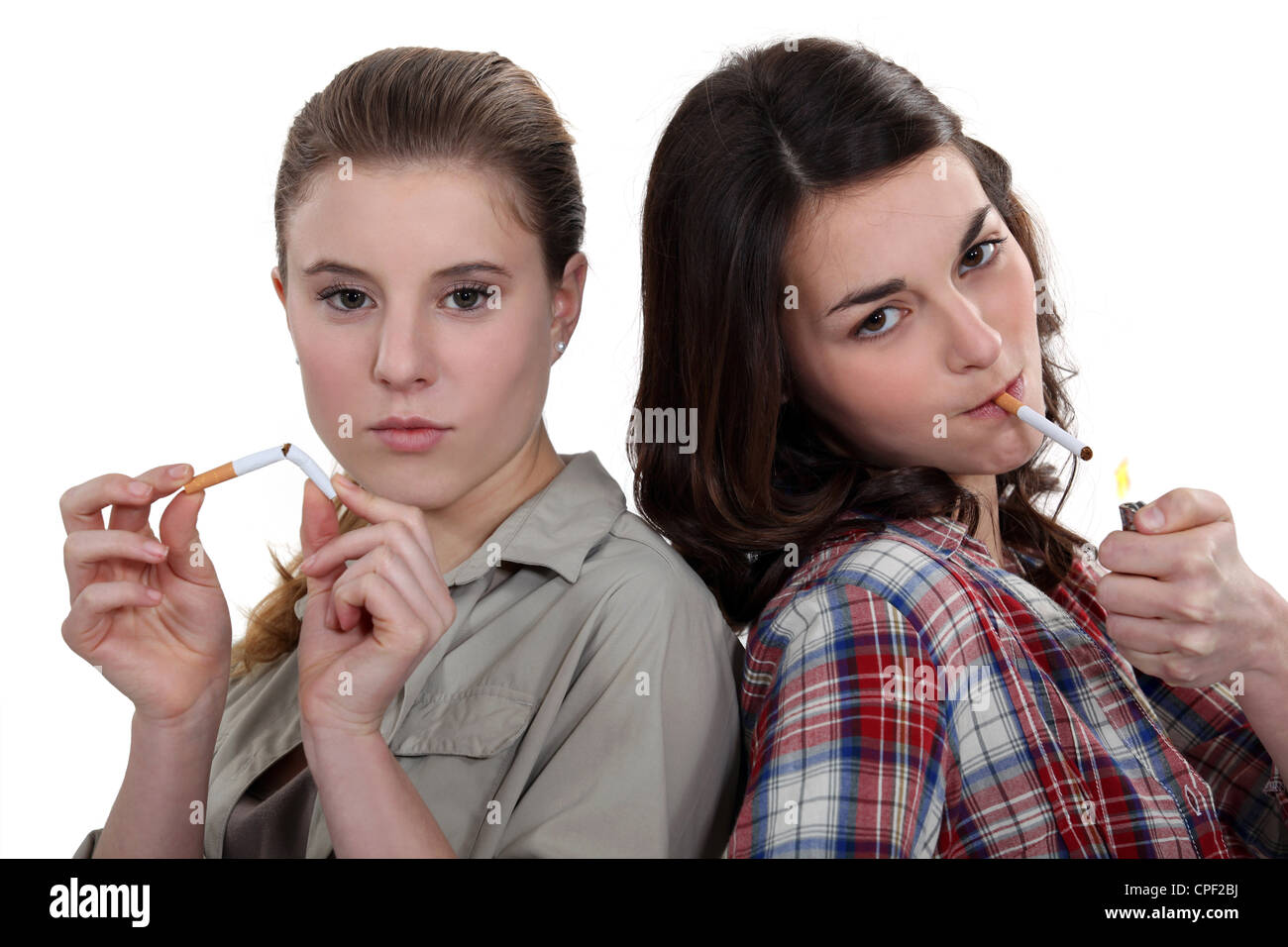 Teenagers smoking and breaking the habit Stock Photo - Alamy