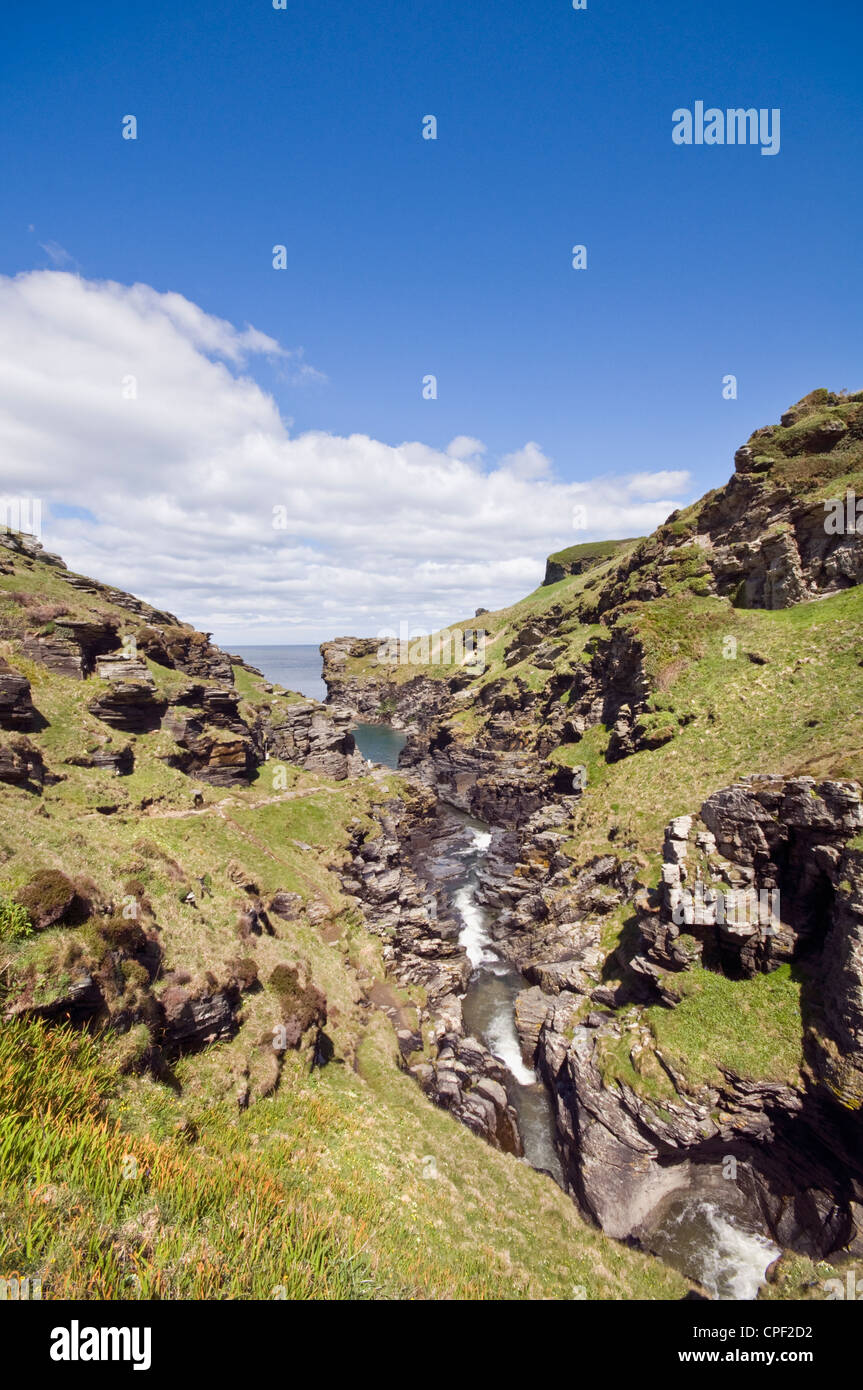 Boscastle valley hi-res stock photography and images - Alamy