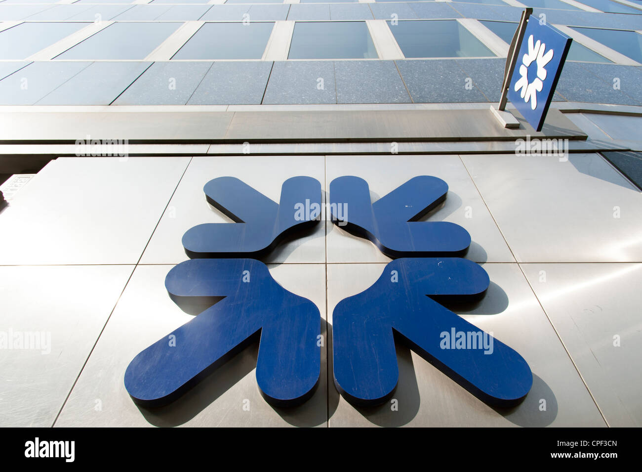 Royal bank of scotland logo hi-res stock photography and images - Alamy