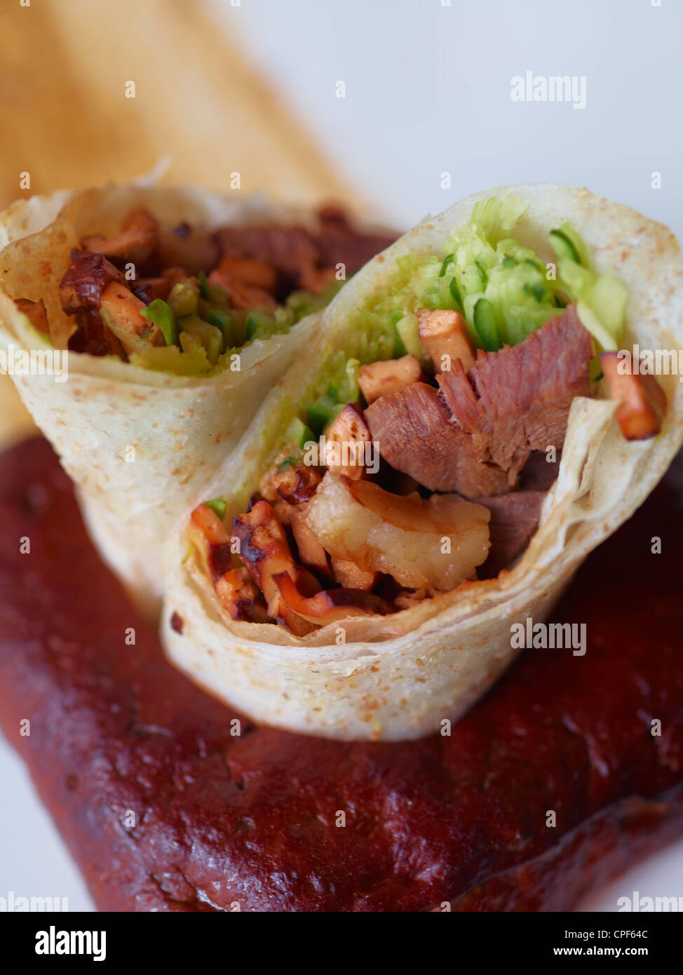 Bing bing dim hi-res stock photography and images - Alamy