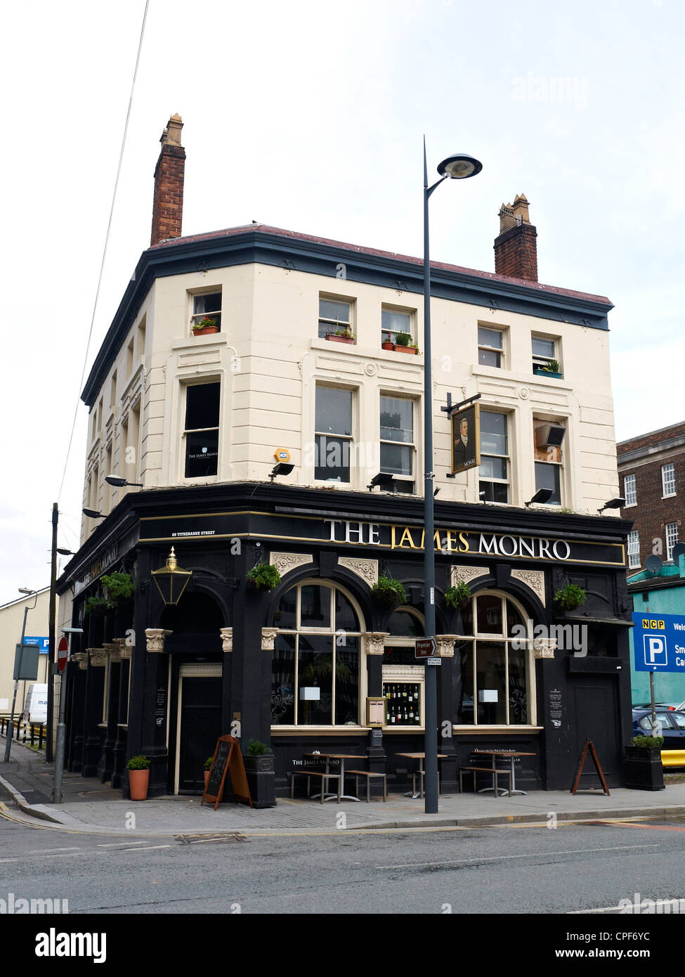 Monro house hi-res stock photography and images - Alamy