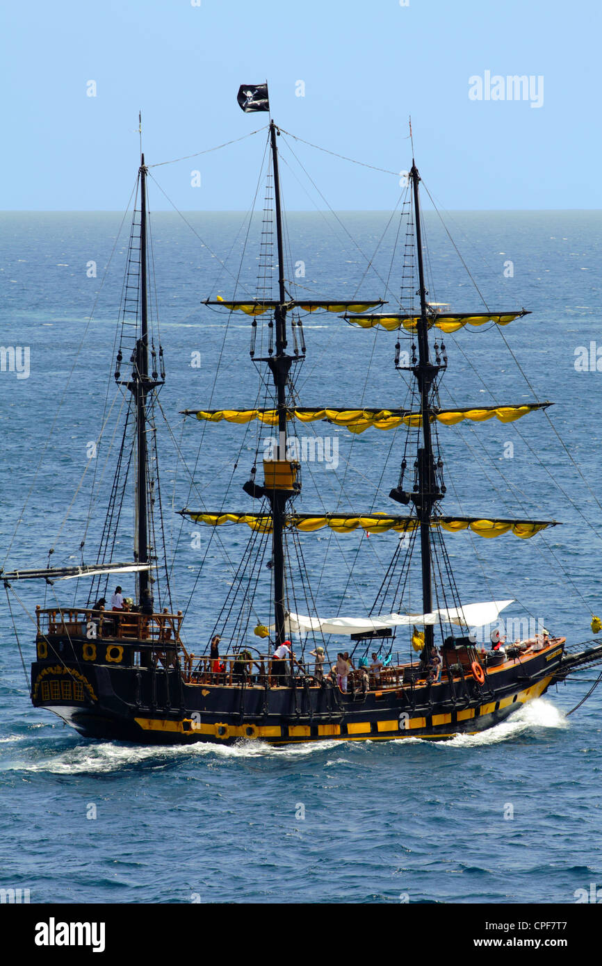 Pirate Ship Stock Photos & Pirate Ship Stock Images - Alamy