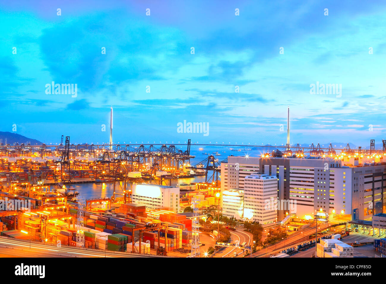 Ship oil terminal night hi-res stock photography and images - Alamy
