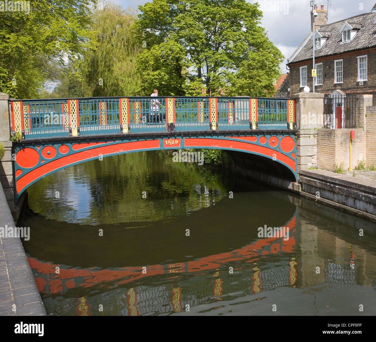 Victorian bridge hi-res stock photography and images - Alamy