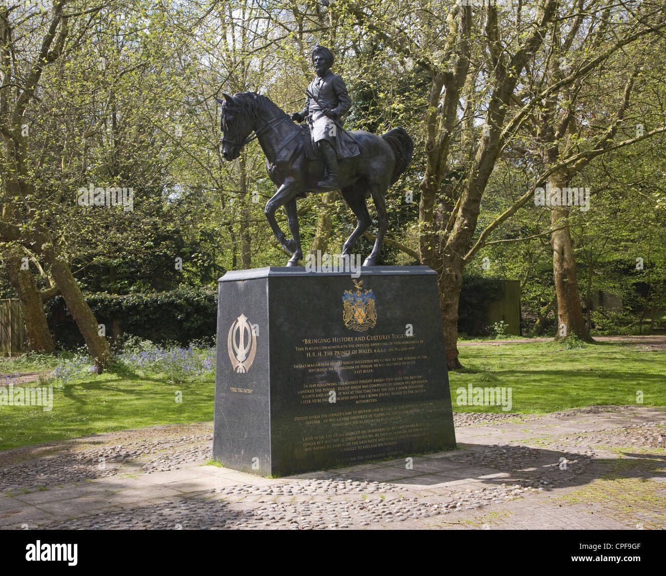 Duleep singh sikh statue thetford norfolk england sikhism maharaja hi ...