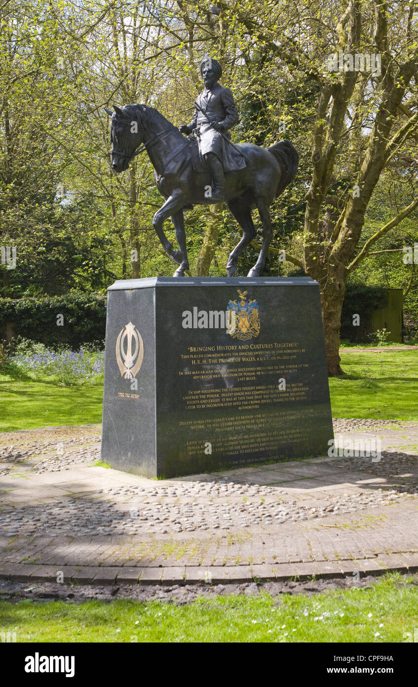 Duleep Singh Sikh statue Thetford Norfolk England Stock Photo - Alamy