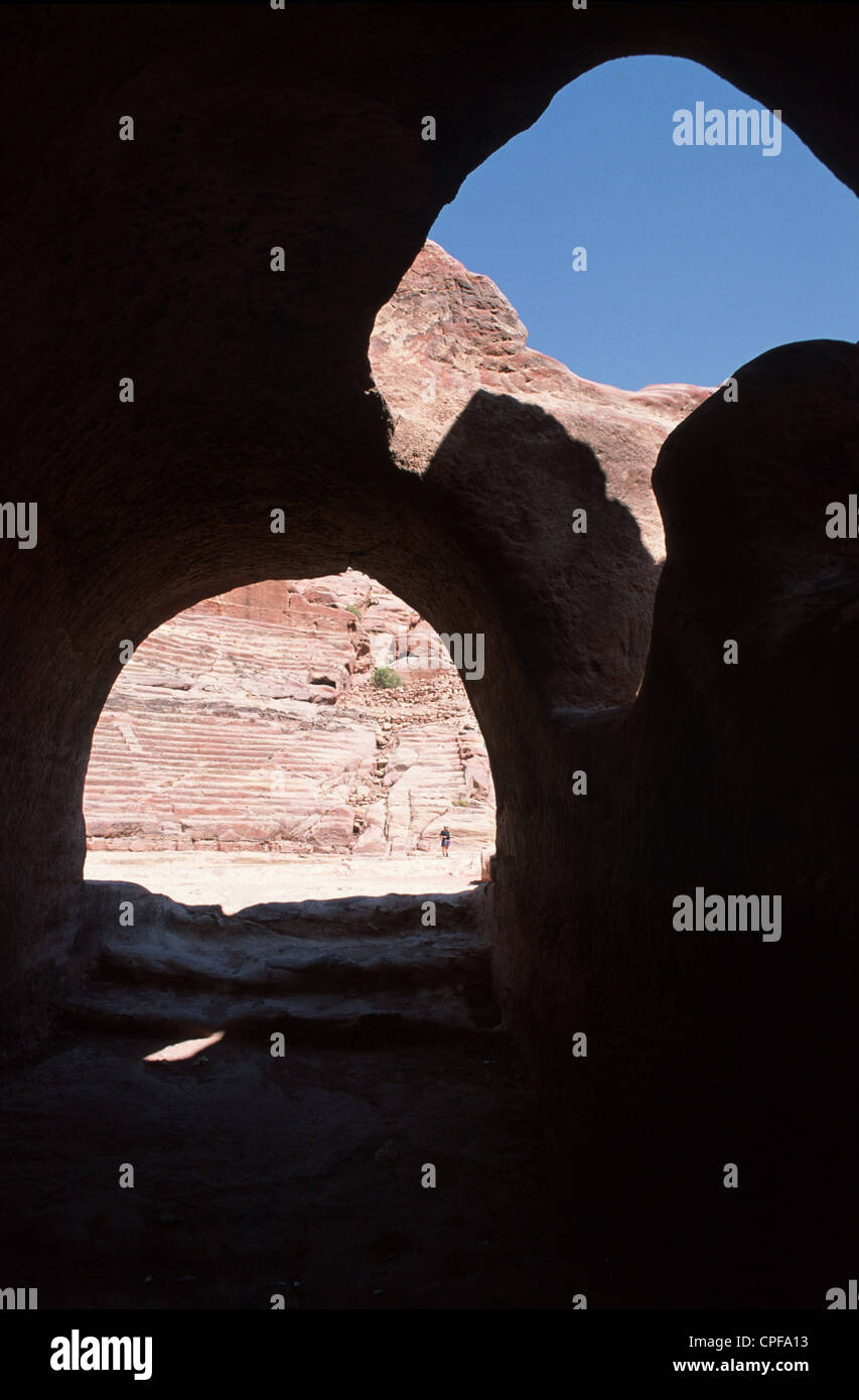 Tomb with a view hi-res stock photography and images - Alamy
