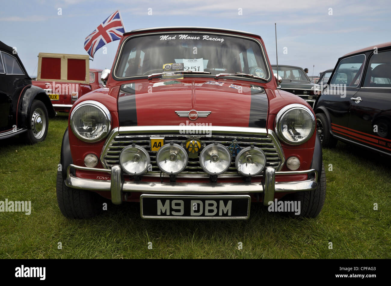 Mini cooper 1960s hi-res stock photography and images - Alamy