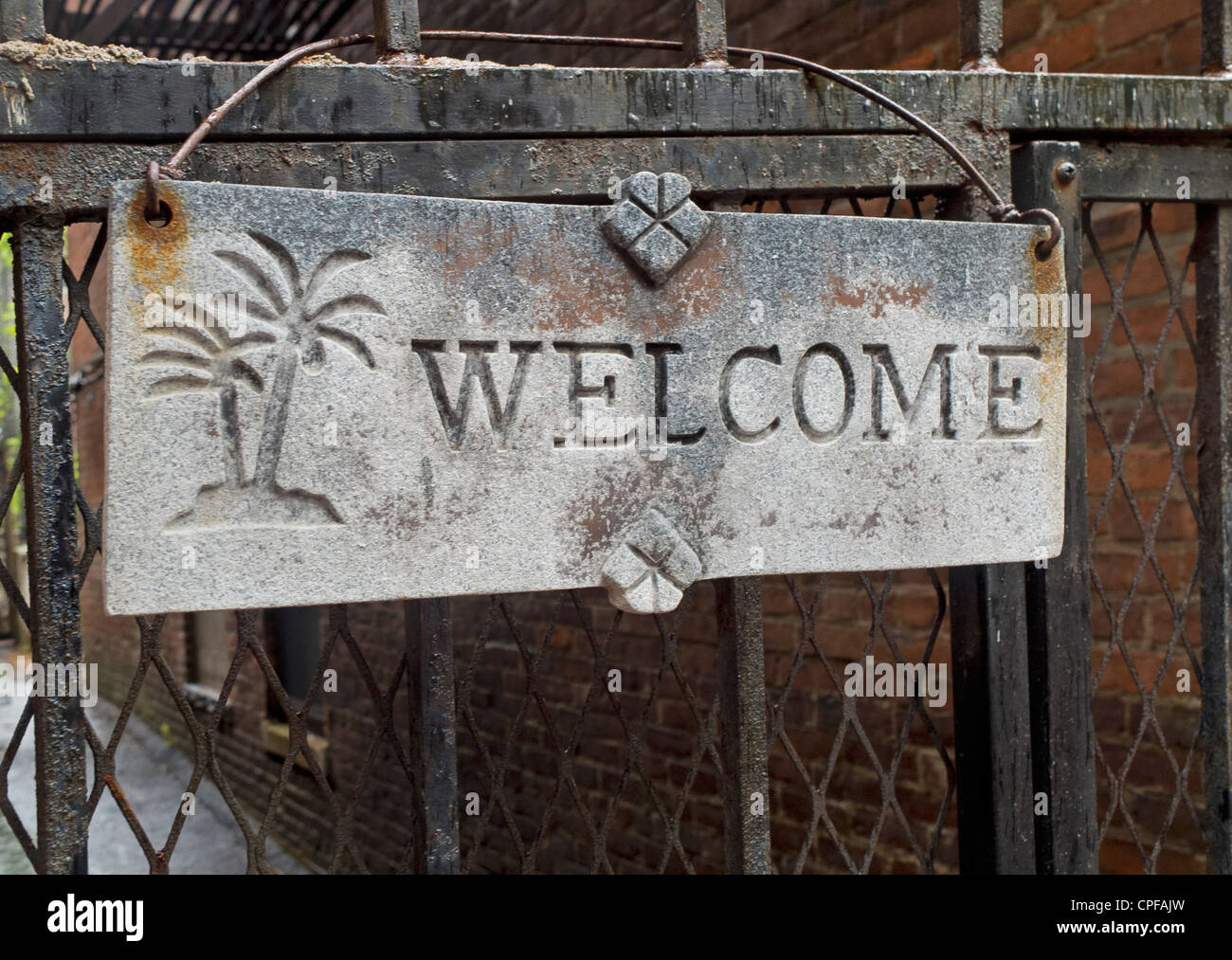 Welcome gate hi-res stock photography and images - Alamy