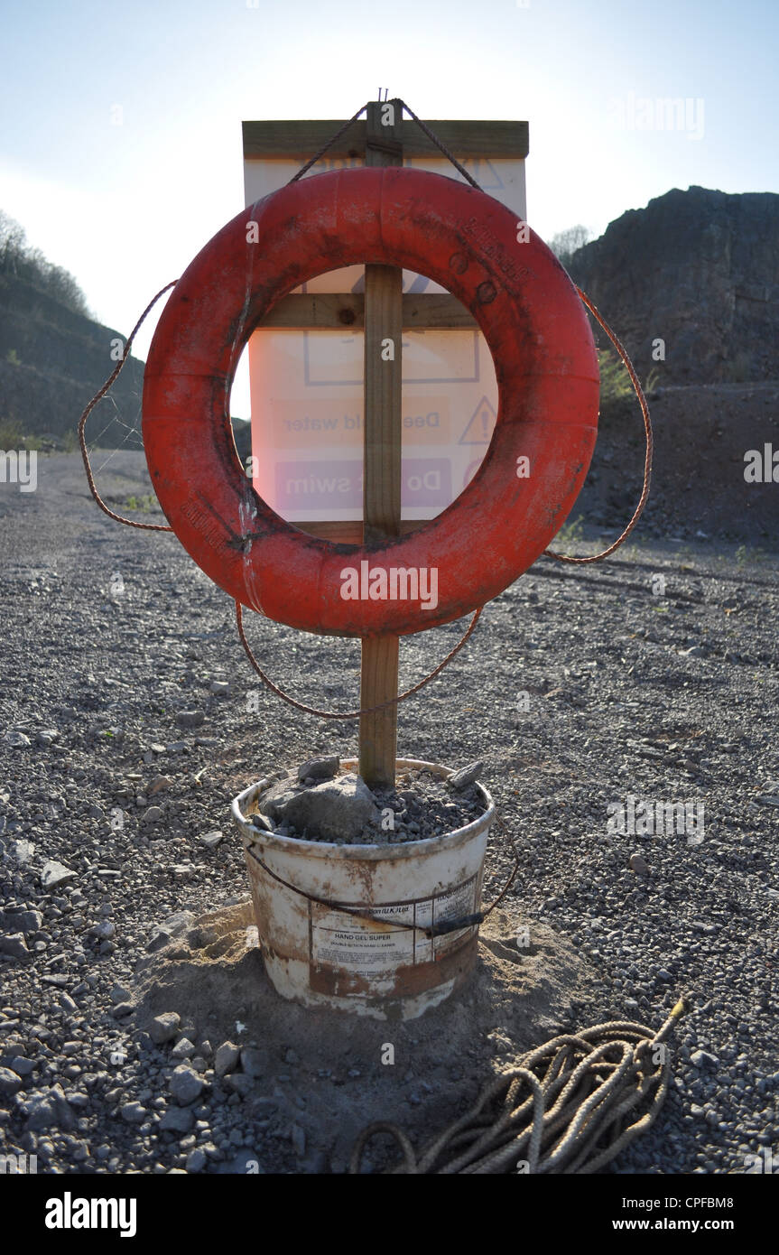 A life ring illuminated by the setting sun Stock Photo - Alamy