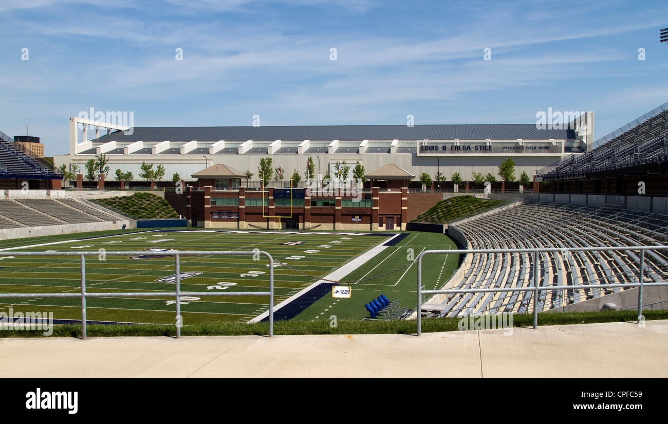 University of akron hi-res stock photography and images - Alamy