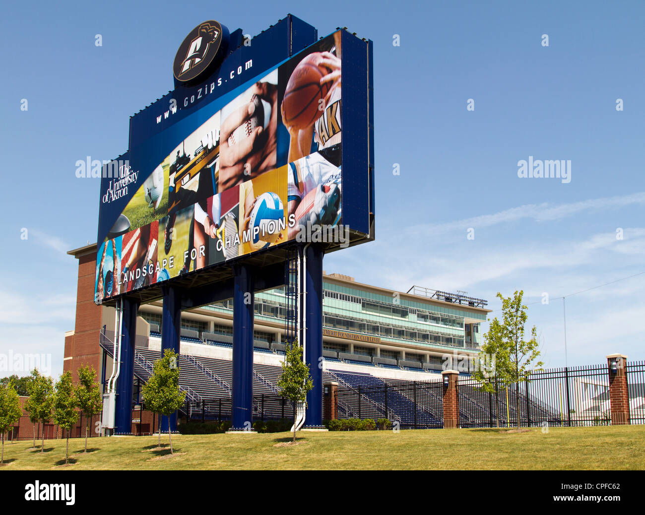 University of akron hi-res stock photography and images - Alamy